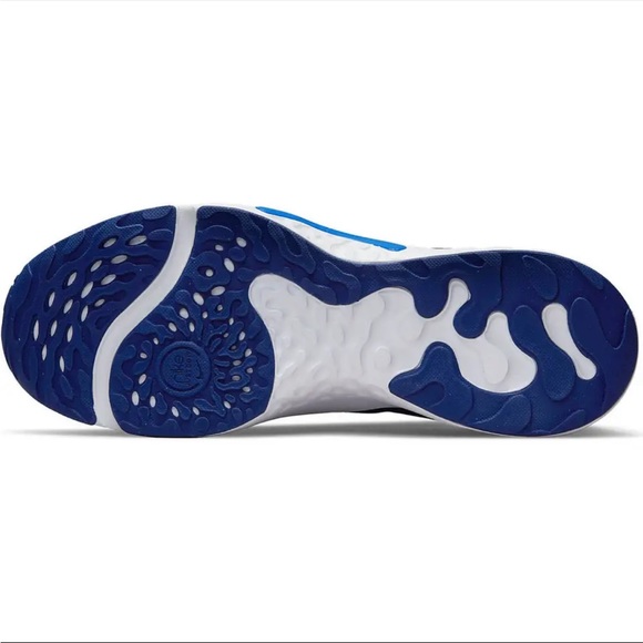 Nike | Shoes | Nike Renew Retaliation 3 Tr3 Us Mens Sz 5 Color Blue ...
